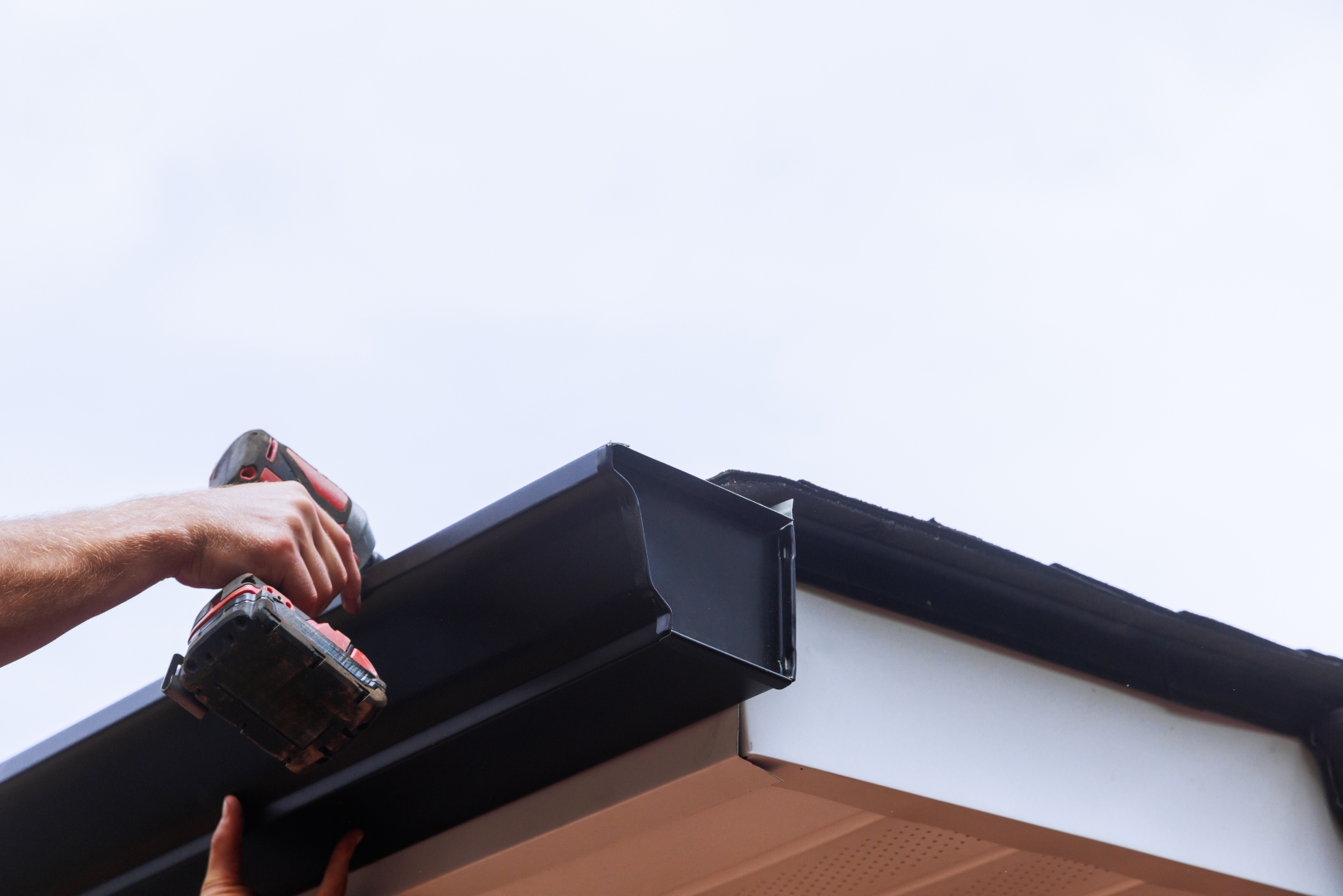 Leaf Guard Systems | Roberts Restorations